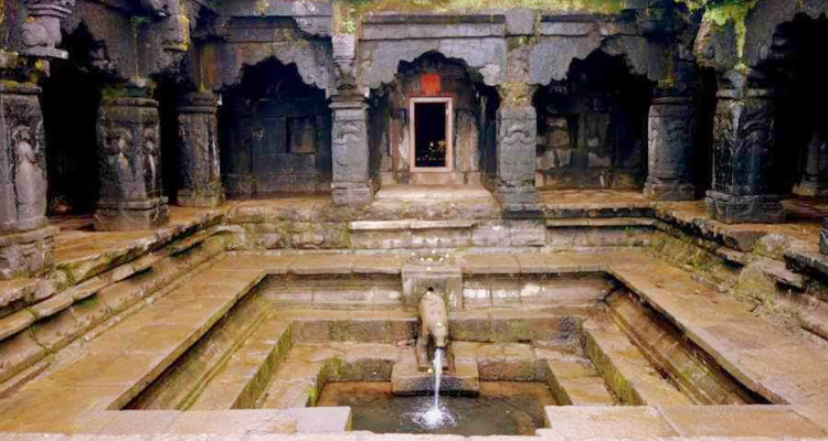 Krishnabai Temple Mahabaleshwar (Timings, History, Entry Fee, Images ...